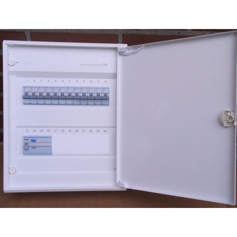 Hager Verteiler Aufputz VA24CN 2-reihig komplett fertig verdrahtet