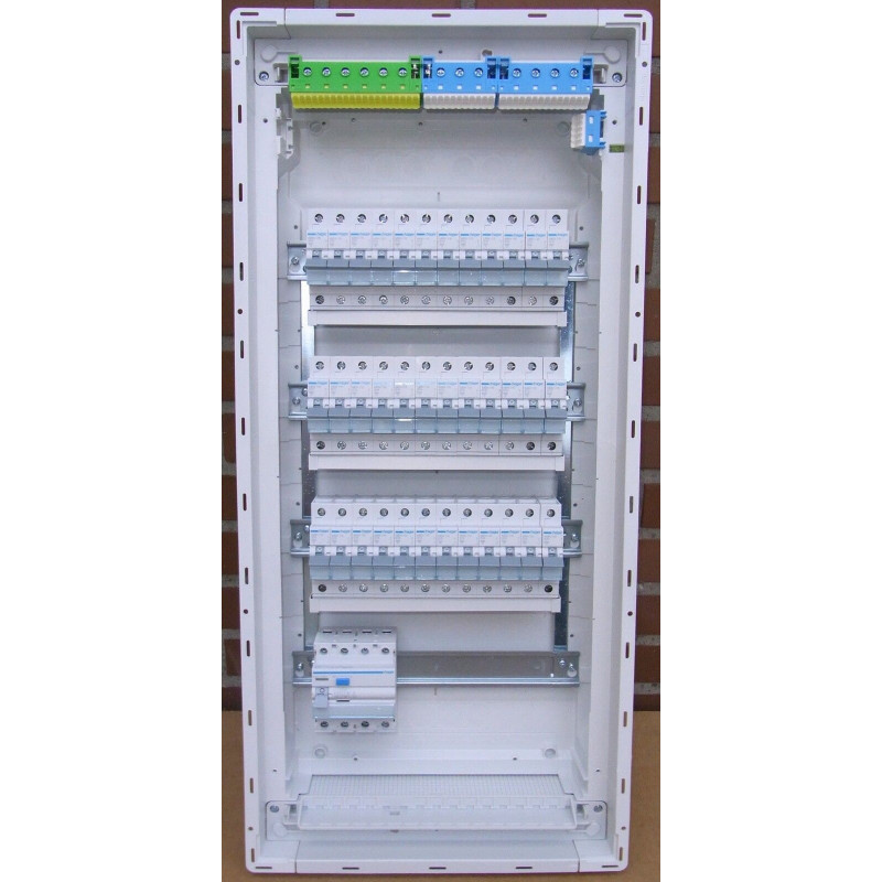 Hager Verteiler Unterputz VU48NC 4-reihig